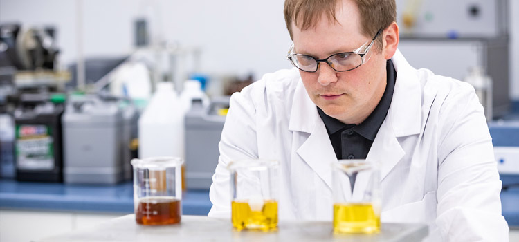 Lubricant Analysis Sampling - AMSOIL Industrial